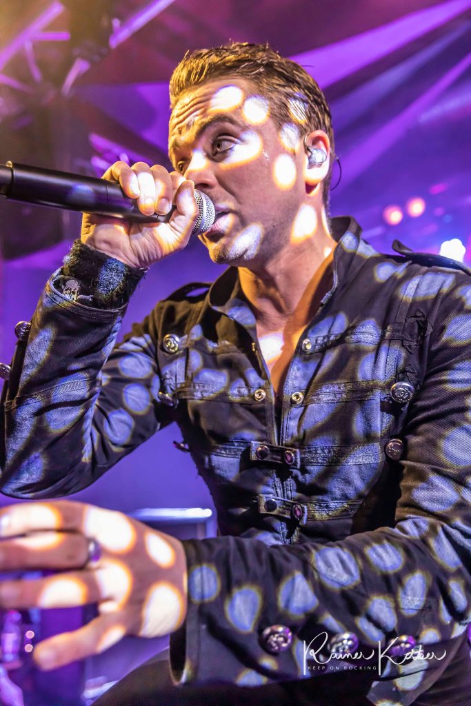 SIGN X – LIVE – CD Release Party | Keep on Rockin'