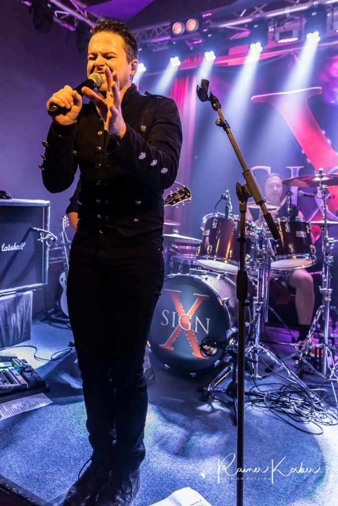SIGN X – LIVE – CD Release Party | Keep on Rockin'