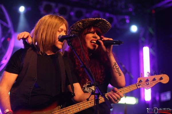 Live-Auftritte sind und bleiben etwas ganz Besonderes – Interview mit ...